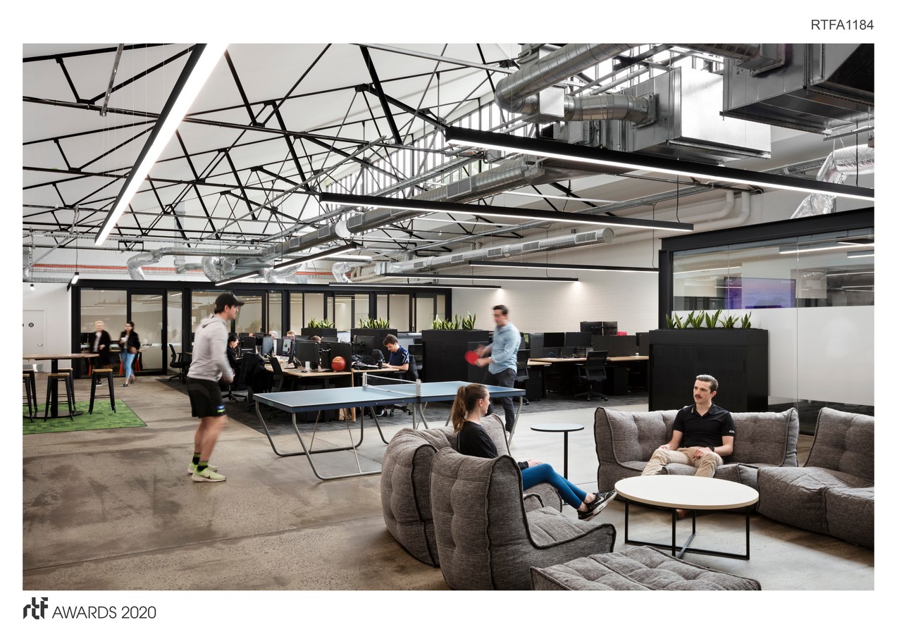2XU New Workplace | CIA Designs - Rethinking The Future Awards