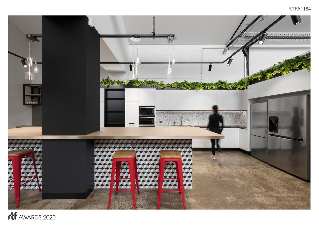 2XU New Workplace | CIA Designs - Rethinking The Future Awards